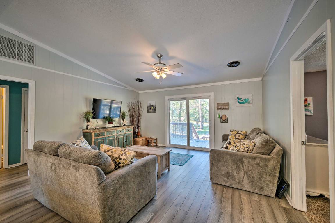 167 M² House ∙ 5 Bedrooms ∙ 6 Guests - Emerald Isle, NC