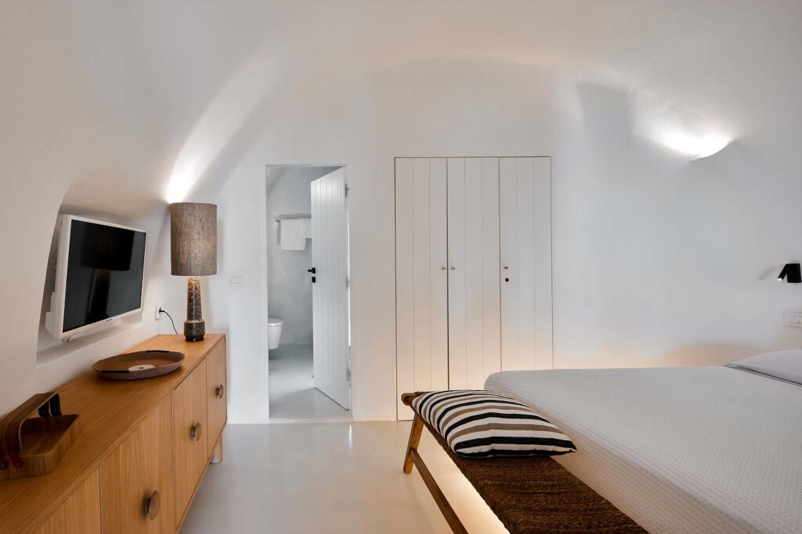70 M² Villa ∙ 2 Bedrooms ∙ 4 Guests - Santorini