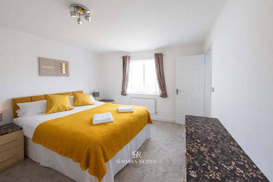 Apartment ∙ 5 Bedrooms ∙ 14 Guests - Cardiff