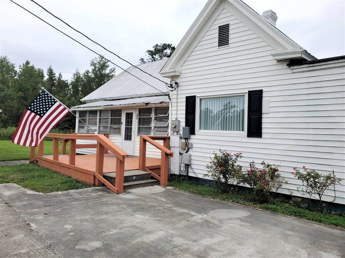 House ∙ 3 Bedrooms ∙ 6 Guests - Beaufort, NC