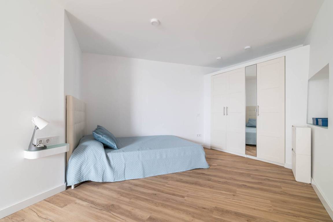 120 M² Habitación Privada ∙ 1 Habitación ∙ 5 Huéspedes - Sabadell