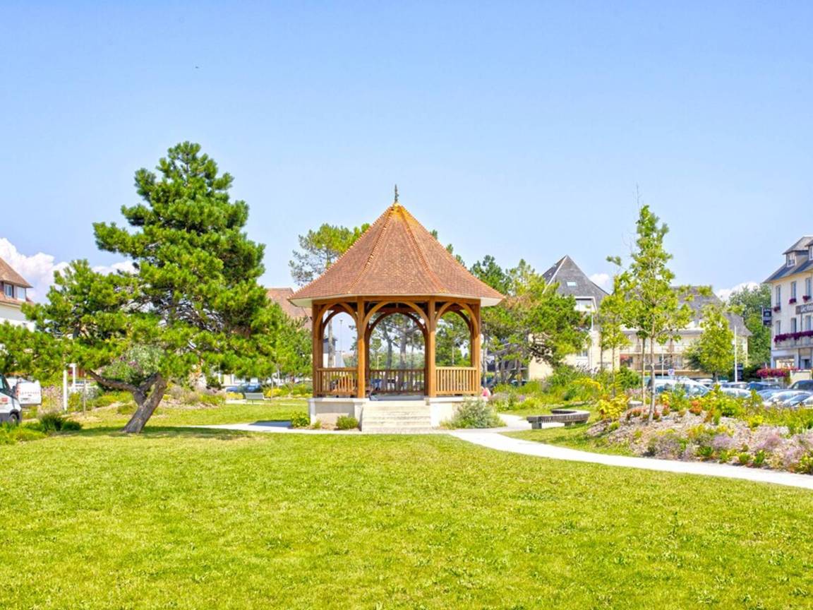 70 M² Appartement ∙ 2 Chambres ∙ 6 Personnes - Merville