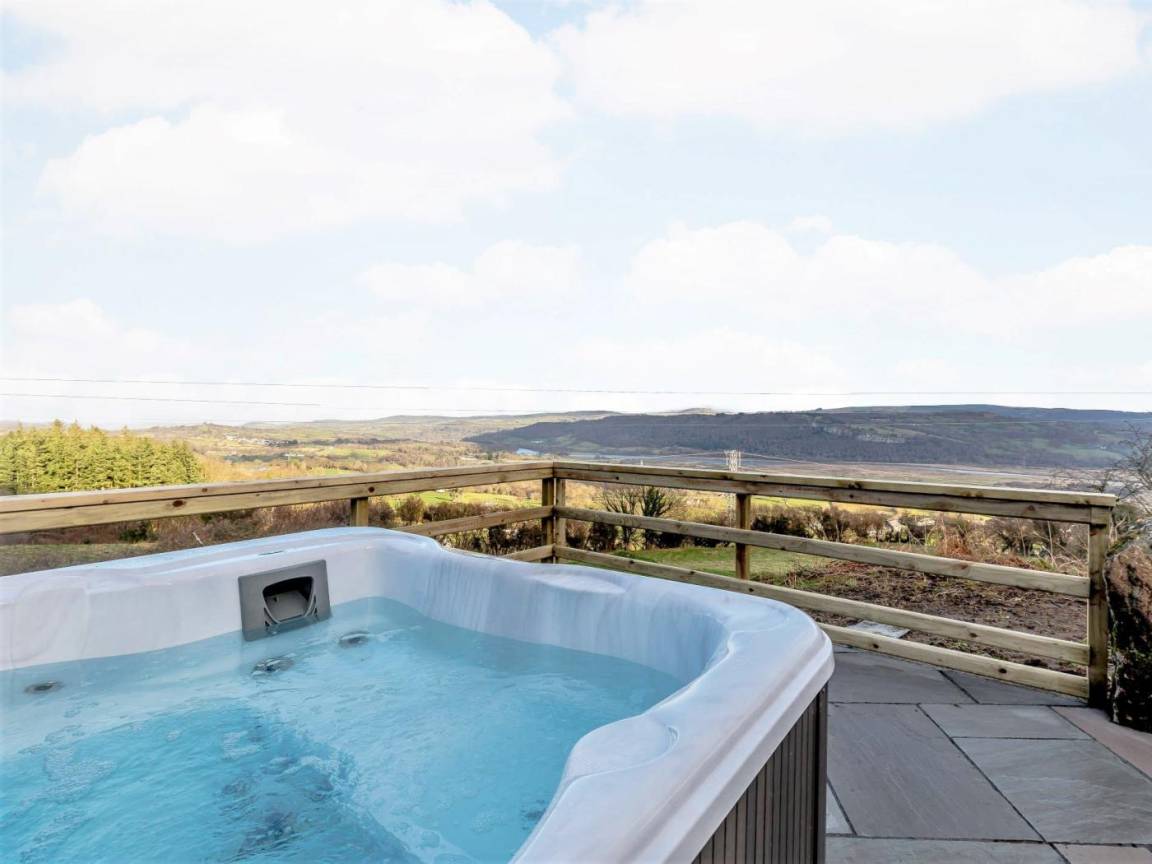 Cottage ∙ 3 Bedrooms ∙ 6 Guests - Conwy