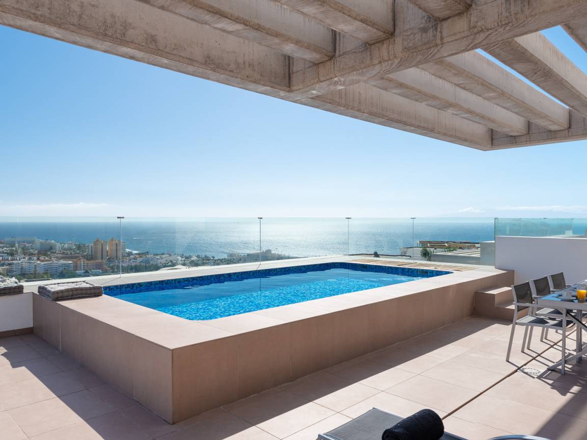 258 M² Villa ∙ 3 Slaapkamers ∙ 6 Gasten - Playa de las Américas