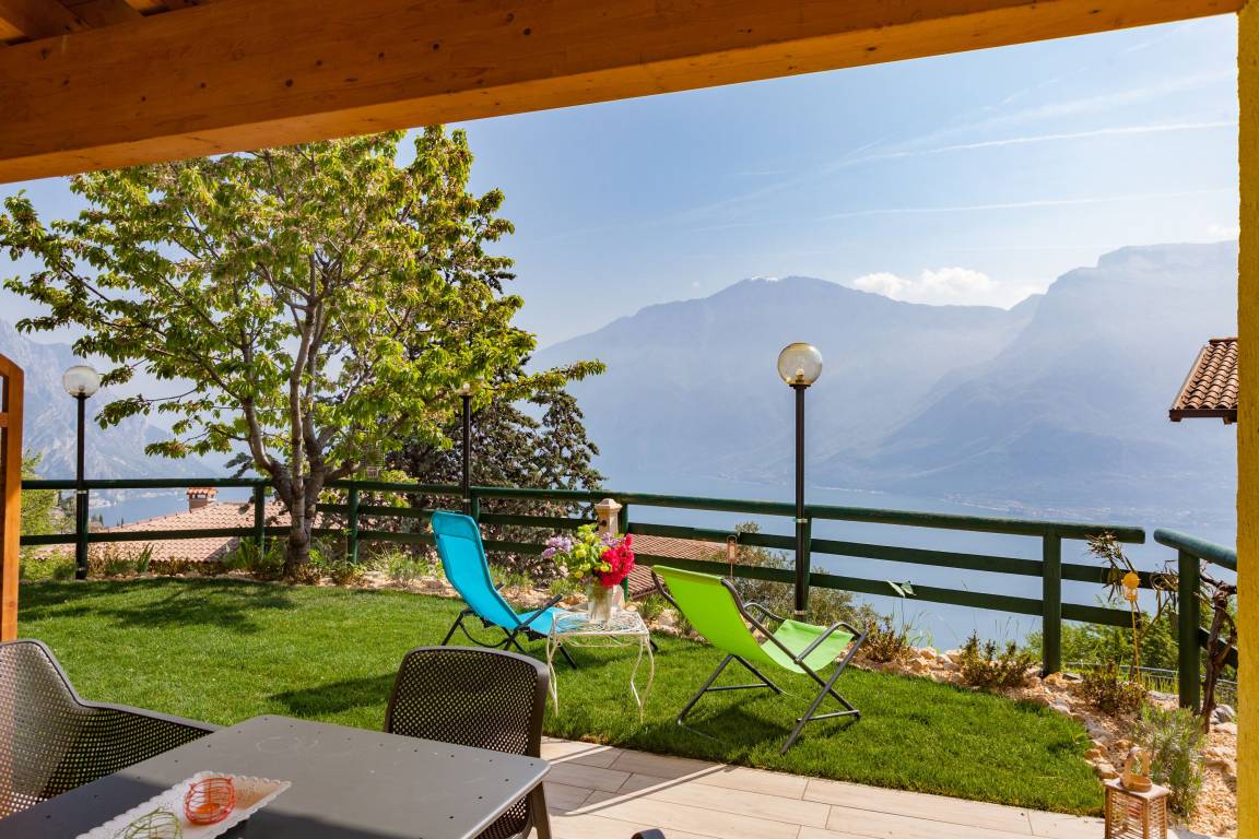 70 M² Ferienwohnung ∙ 2 Schlafzimmer ∙ 4 Gäste - Limone sul Garda