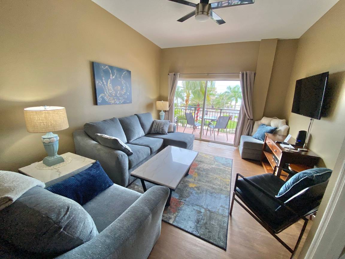 90 M² Condo ∙ 2 Bedrooms ∙ 6 Guests - Madeira Beach, FL