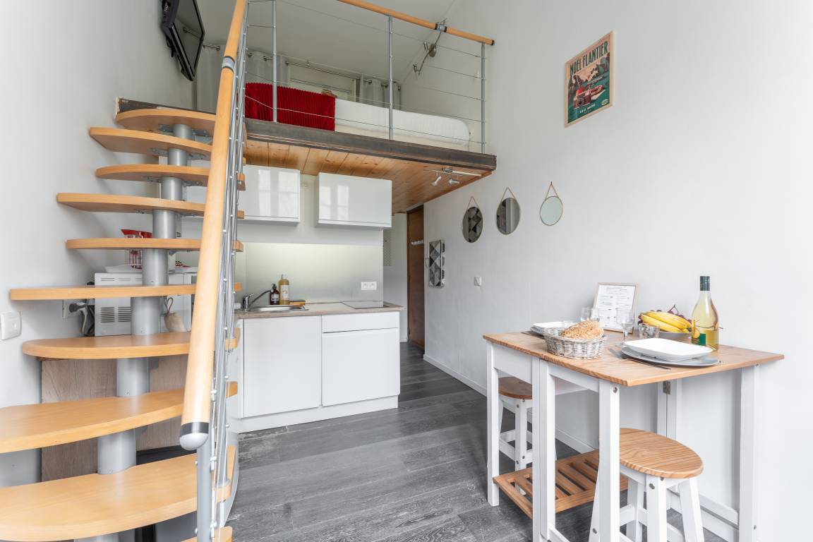19 M² Apartamento ∙ 2 Hóspedes - La Tour-de-Salvagny