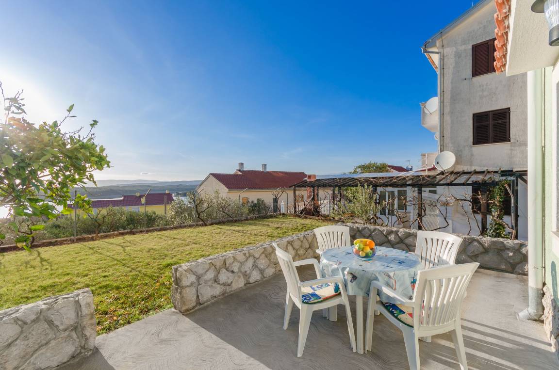 38 M² Apartment ∙ 1 Bedroom ∙ 4 Guests - Punat