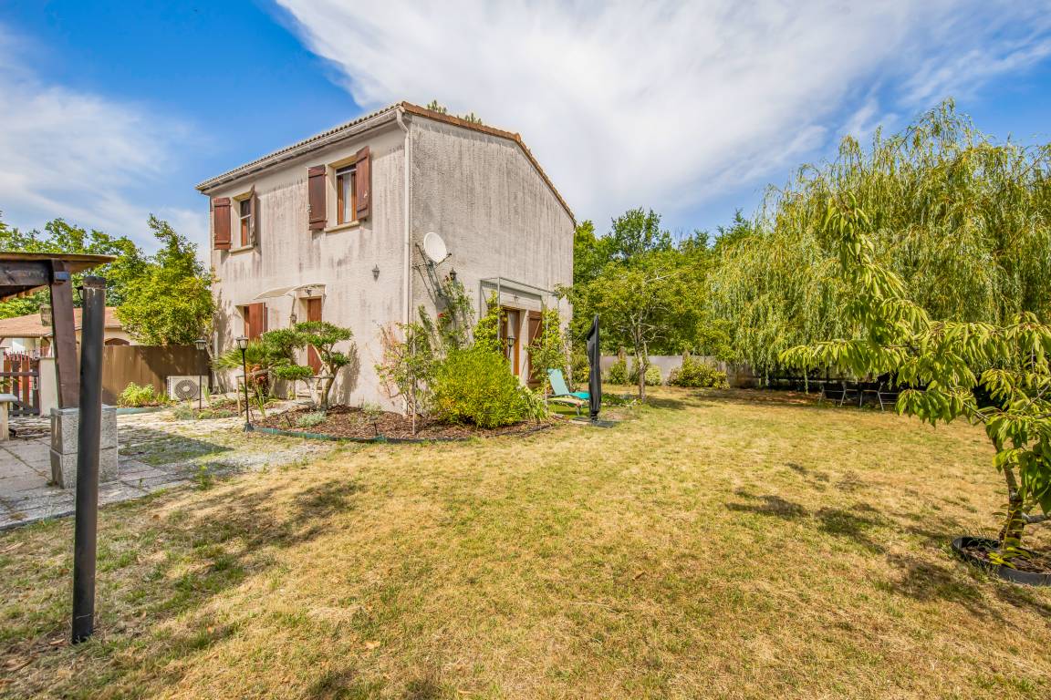 70 M² Maison De Vacances ∙ 3 Chambres ∙ 9 Personnes - Hourtin Plage