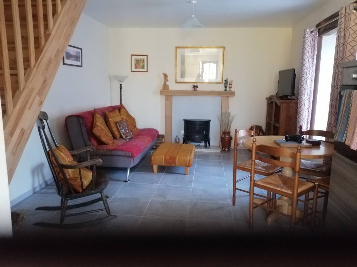 75 M² Huis ∙ 2 Slaapkamers ∙ 4 Gasten - Limousin