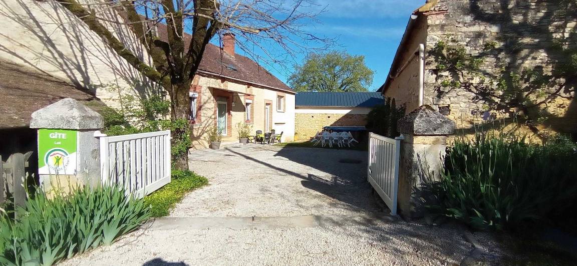 160 M² Gîte ∙ 4 Chambres ∙ 9 Personnes - Lot