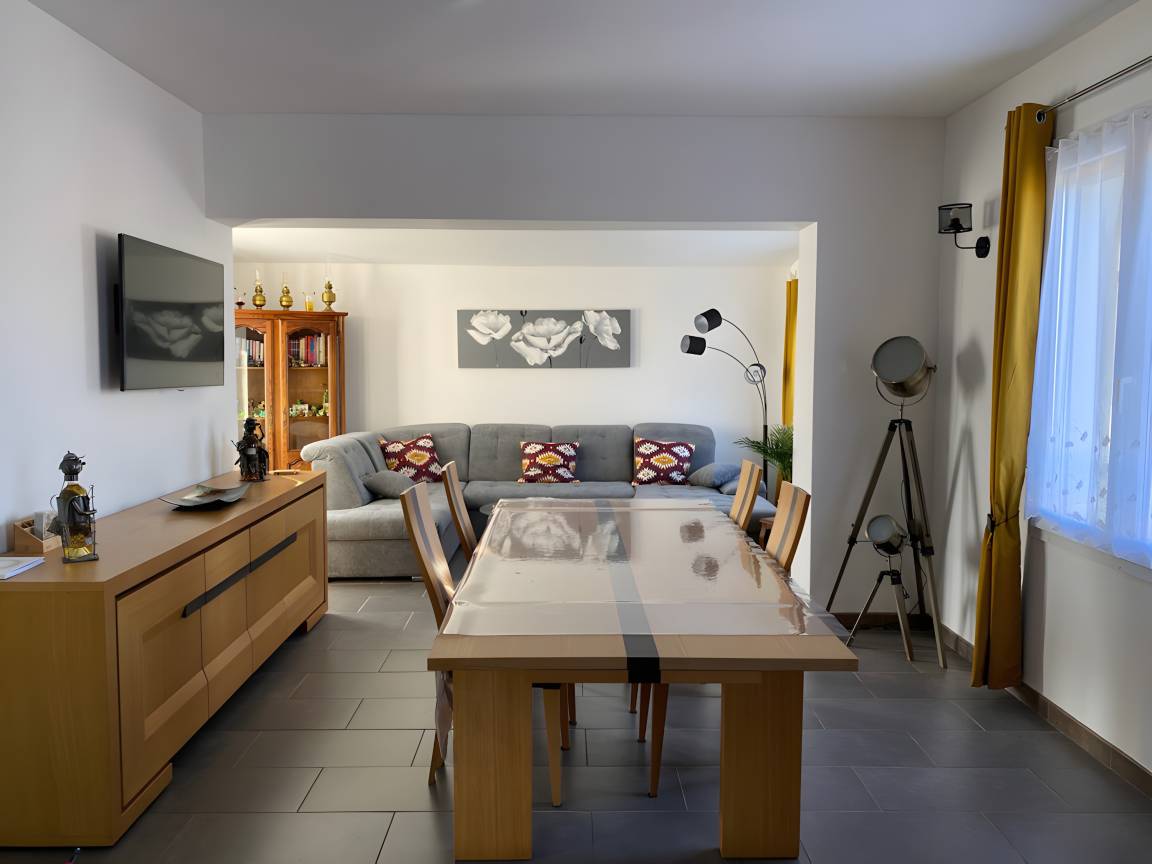 100 M² Apartment ∙ 3 Bedrooms ∙ 6 Guests - Le Havre