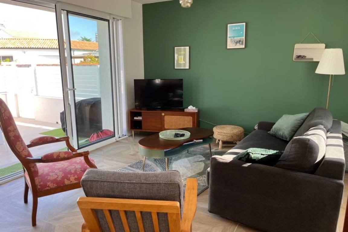 80 M² Ferienhaus ∙ 2 Schlafzimmer ∙ 6 Gäste - Angles