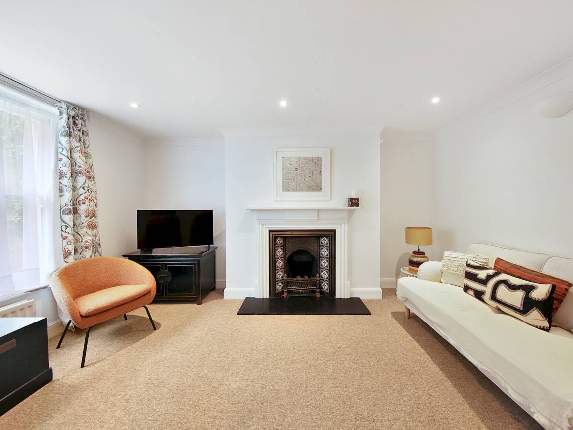 56 M² Apartment ∙ 2 Bedrooms ∙ 4 Guests - Edgware