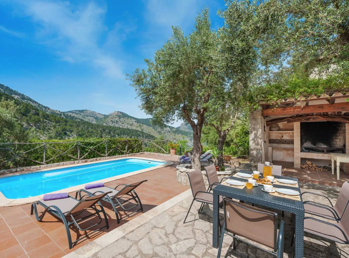 268 M² Villa ∙ 4 Chambres ∙ 8 Personnes - Selva