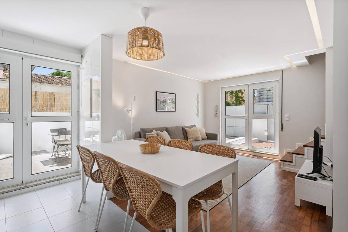 95 M² House ∙ 2 Bedrooms ∙ 6 Guests - Porto