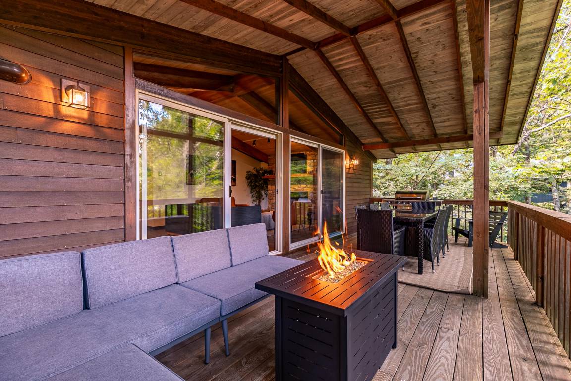House ∙ 4 Bedrooms ∙ 12 Guests - Beech Mountain, NC