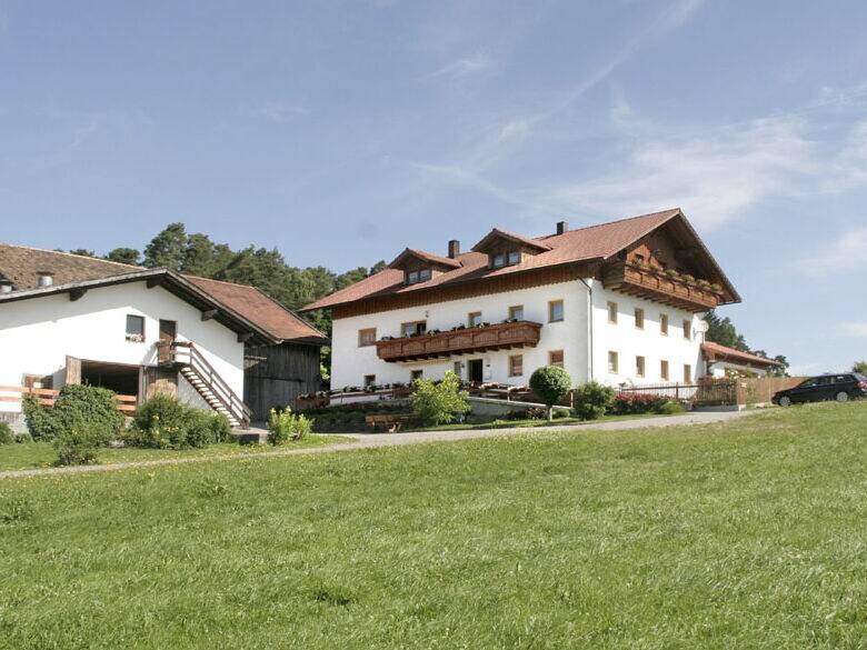 85 M² Apartment ∙ 2 Bedrooms ∙ 4 Guests - Furth im Wald