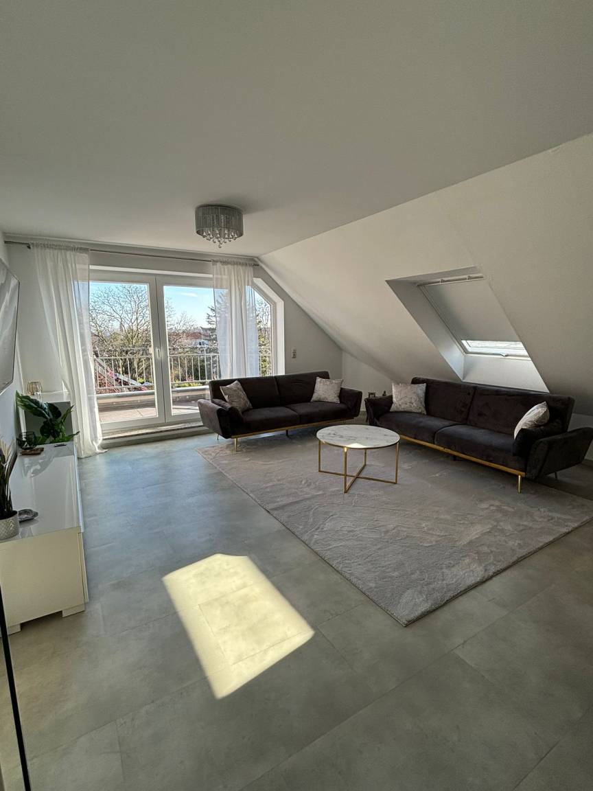 78 M² Apartment ∙ 2 Bedrooms ∙ 7 Guests - Cologne