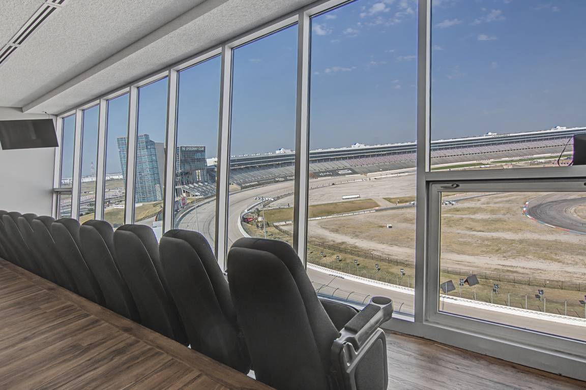 148 M² Apartment ∙ 2 Bedrooms ∙ 8 Guests - Fort Worth, TX