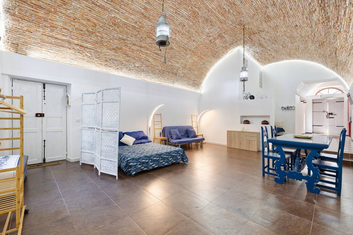 80 M² Monolocale ∙ 5 Ospiti - Borgio