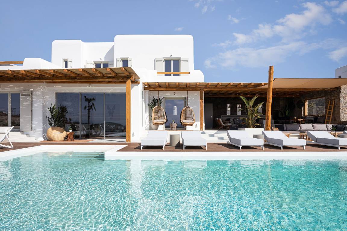 Villa ∙ 6 Bedrooms ∙ 12 Guests - Mykonos