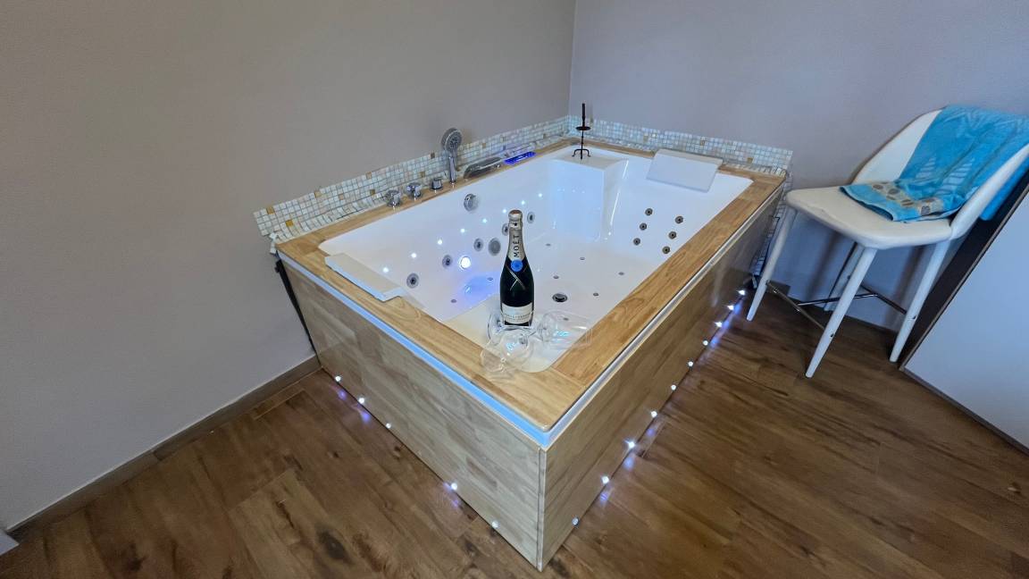 70 M² Maison De Vacances ∙ 1 Chambre ∙ 4 Personnes - Lerici