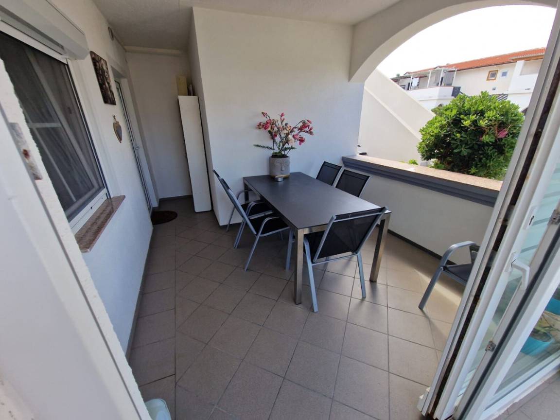 77 M² Apartment ∙ 2 Bedrooms ∙ 6 Guests - Vir