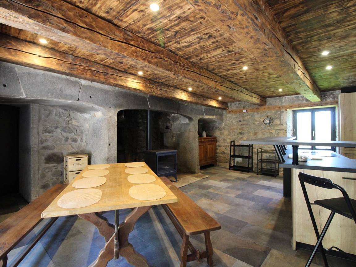 160 M² Maison De Vacances ∙ 3 Chambres ∙ 8 Personnes - La Bourboule