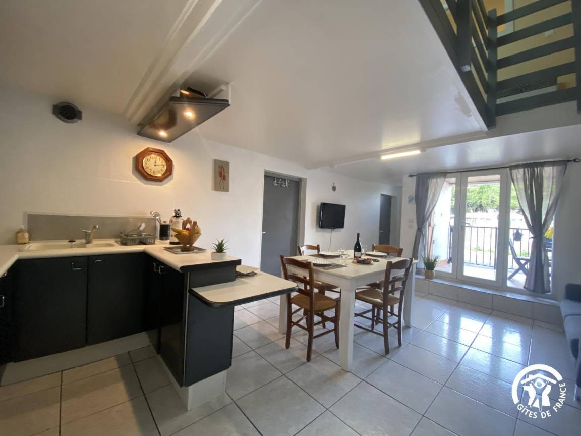 80 M² Gîte ∙ 2 Schlafzimmer ∙ 5 Gäste - Saint-Cyprien