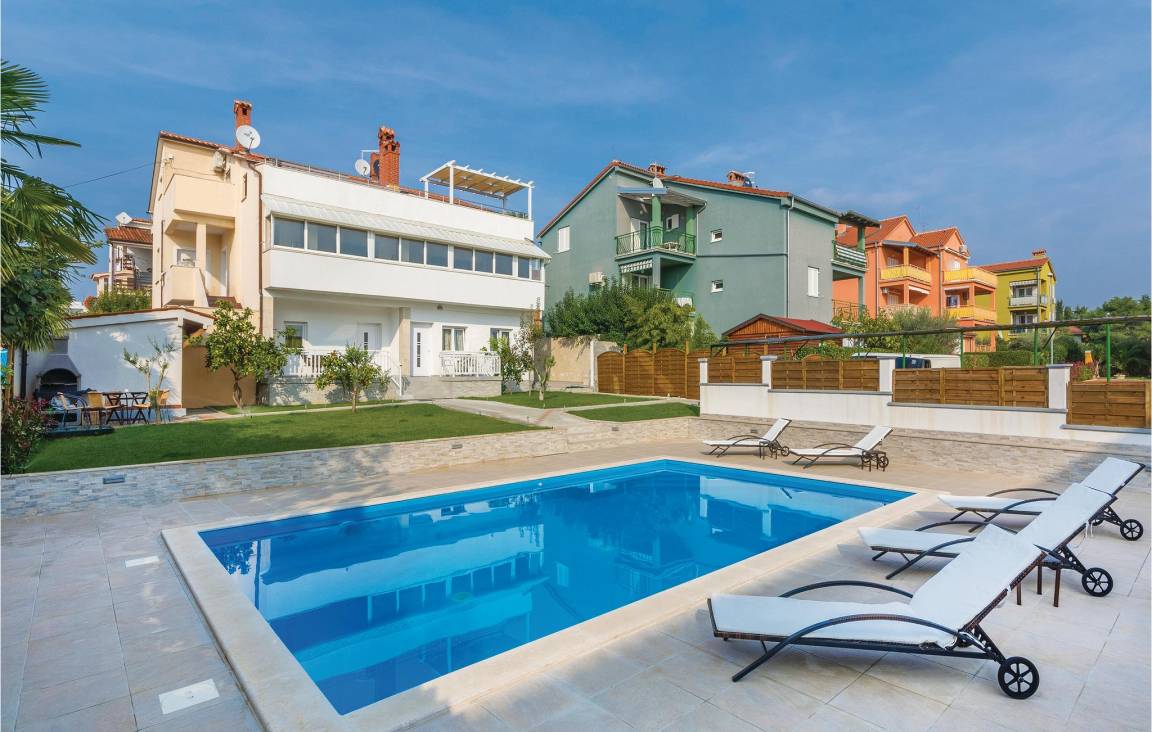 48 M² Apartment ∙ 2 Bedrooms ∙ 4 Guests - Novigrad