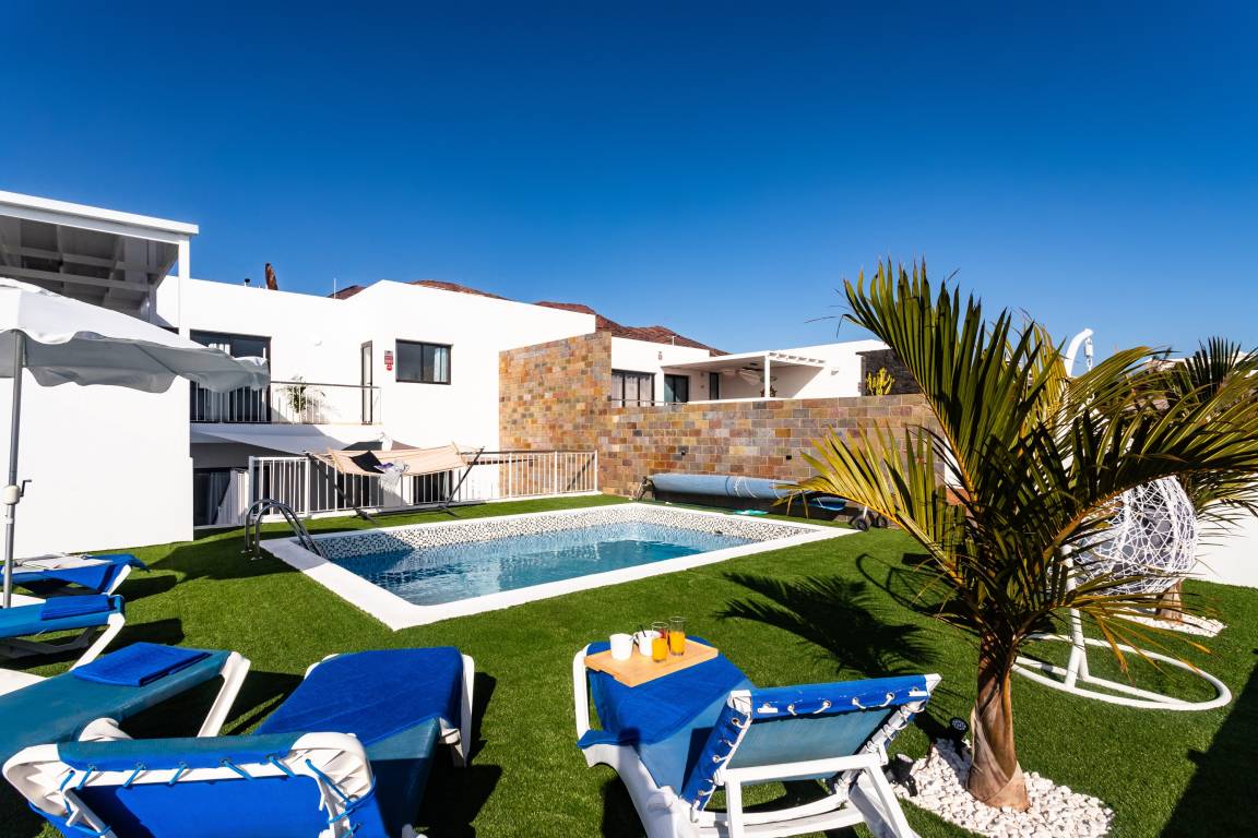 180 M² Villa ∙ 5 Habitaciones ∙ 10 Huéspedes - Playa Blanca