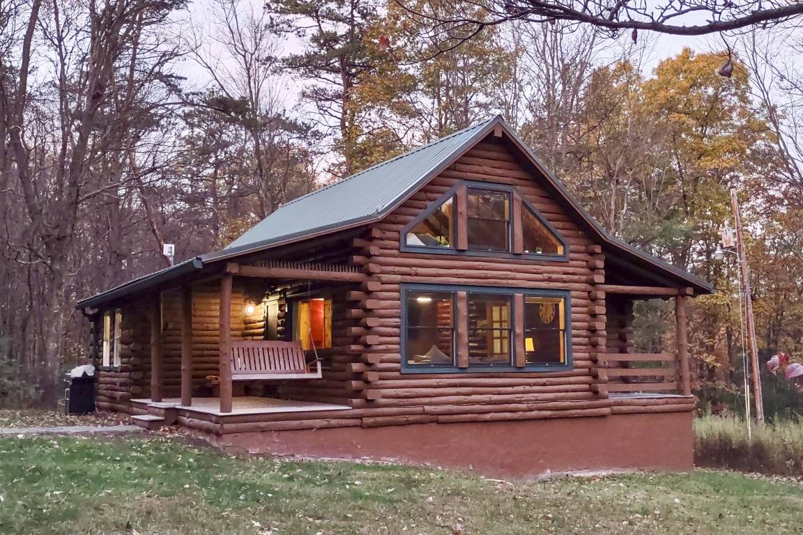 111 M² House ∙ 2 Bedrooms ∙ 8 Guests - Huntingdon County