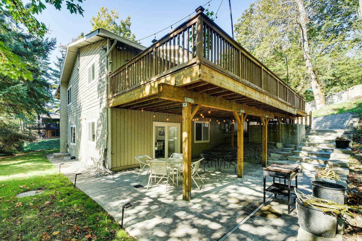 102 M² Huoneisto ∙ 2 Makuuhuonetta ∙ 5 Vierasta - Sammamish, WA