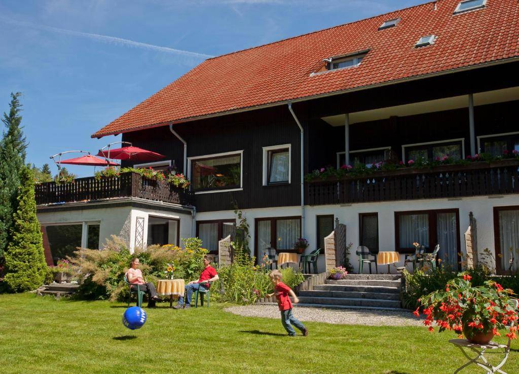49 M² Ferienhaus ∙ 2 Schlafzimmer ∙ 4 Gäste - Harz