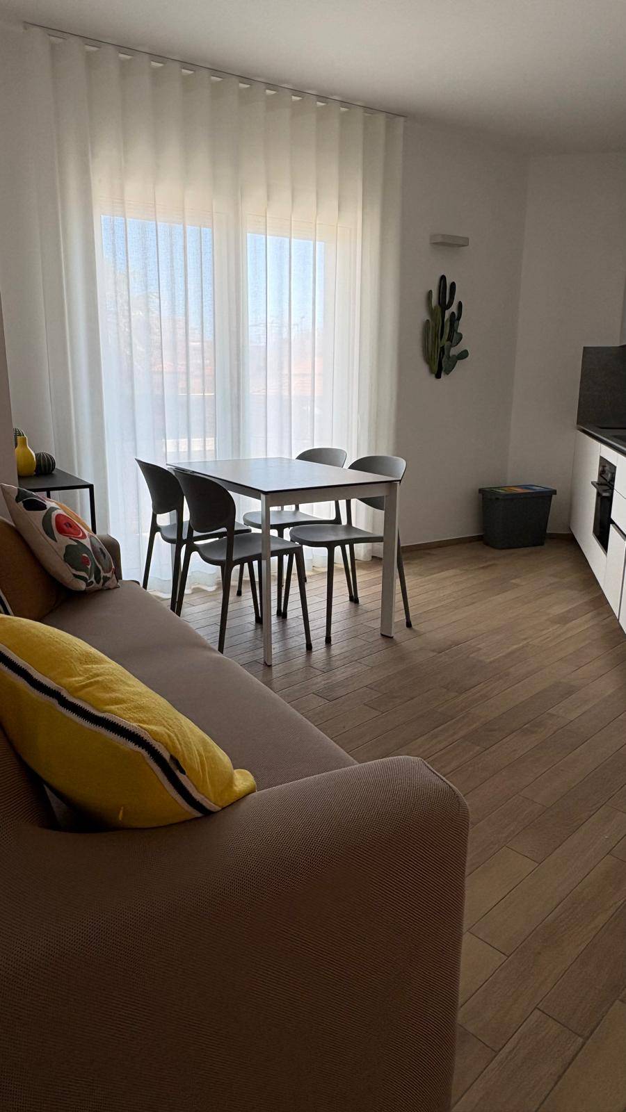 Ferienwohnung ∙ 1 Schlafzimmer ∙ 4 Gäste - San Benedetto del Tronto