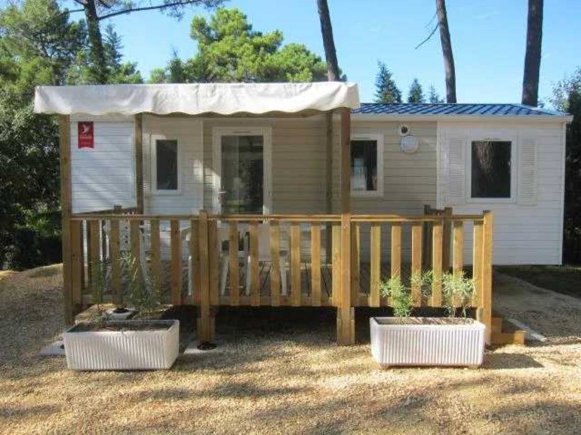 33 M² Camping ∙ 3 Chambres ∙ 6 Personnes - Bollène