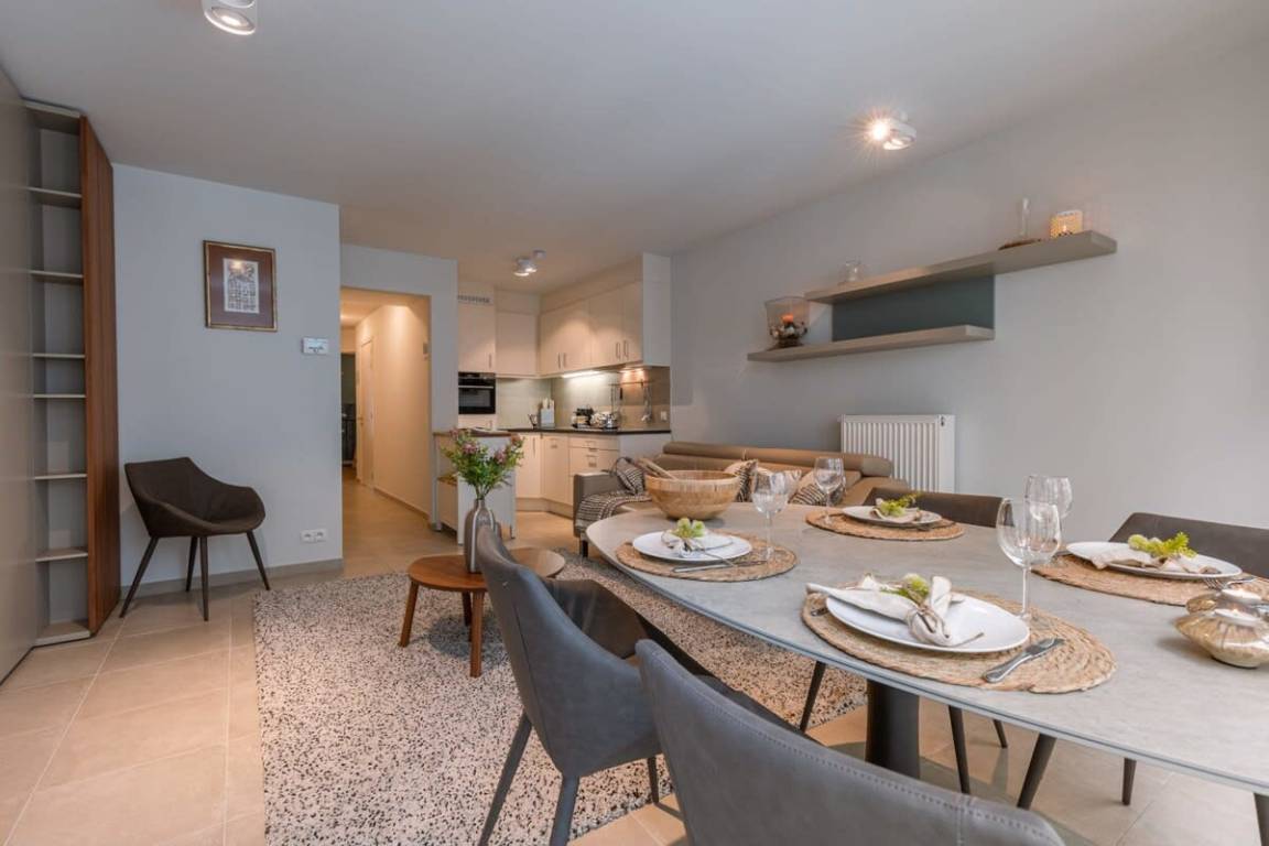50 M² Apartamento ∙ 2 Habitaciones ∙ 4 Huéspedes - Brujas
