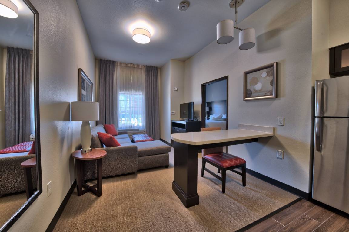 Condo ∙ 1 Bedroom ∙ 2 Guests - Lubbock, TX