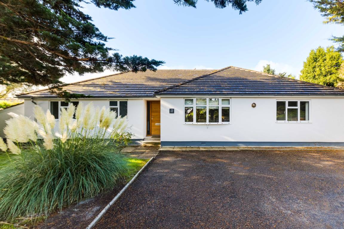 Cottage ∙ 4 Bedrooms ∙ 8 Guests - Padstow