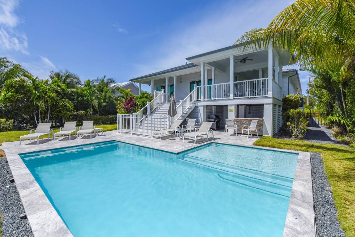 House ∙ 4 Bedrooms ∙ 10 Guests - Fantasy Fest - Key West