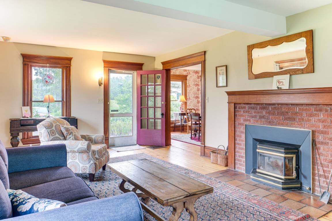 185 M² House ∙ 4 Bedrooms ∙ 9 Guests - Concord, OH