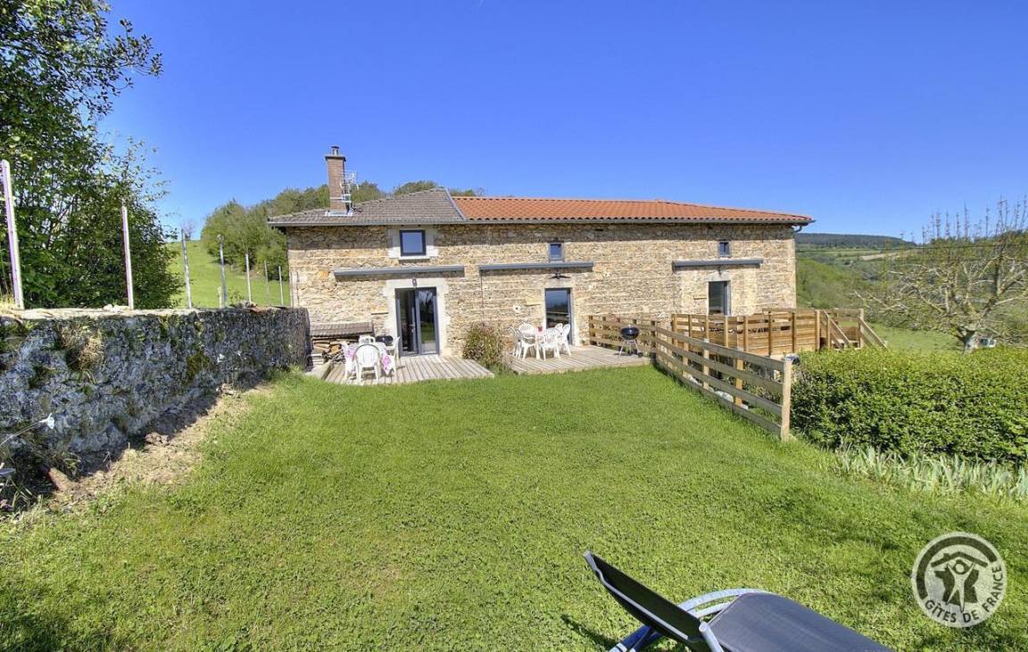 60 M² Gîte ∙ 2 Chambres ∙ 4 Personnes - Craponne