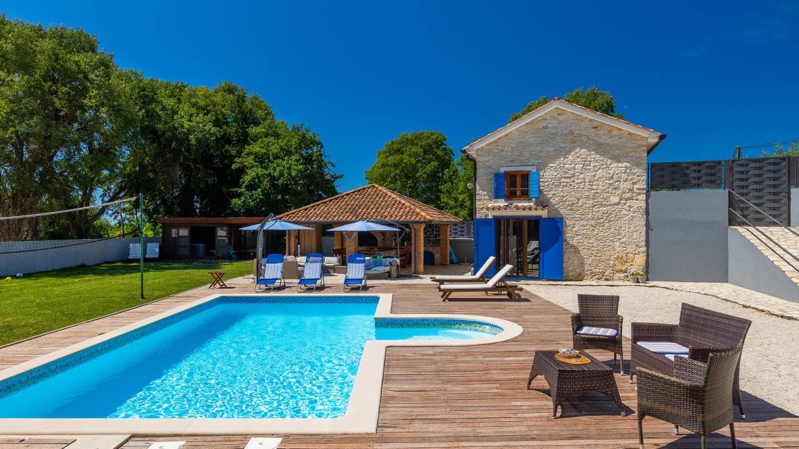 172 M² Villa ∙ 4 Schlafzimmer ∙ 10 Gäste - Krnica