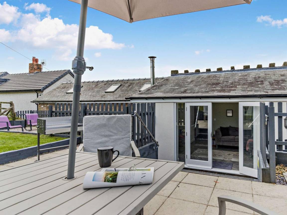 Cottage ∙ 2 Bedrooms ∙ 4 Guests - Llangollen