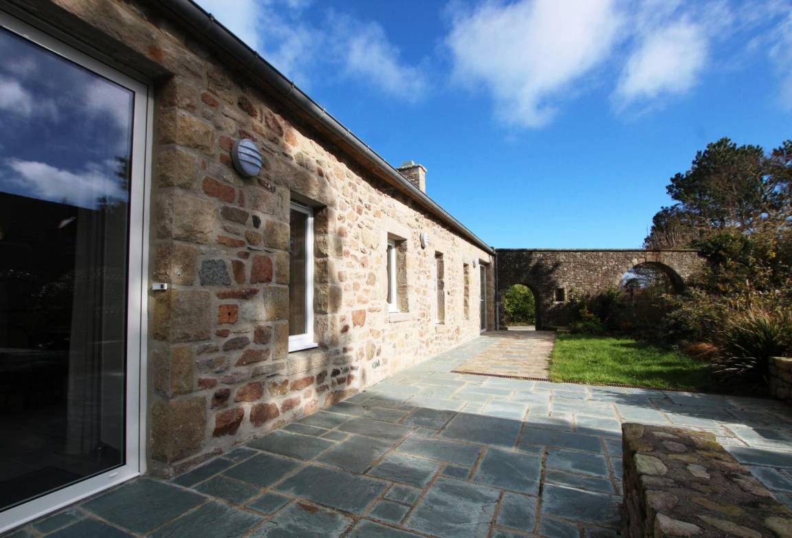 Gîte ∙ 4 Chambres ∙ 8 Personnes - Cotentin