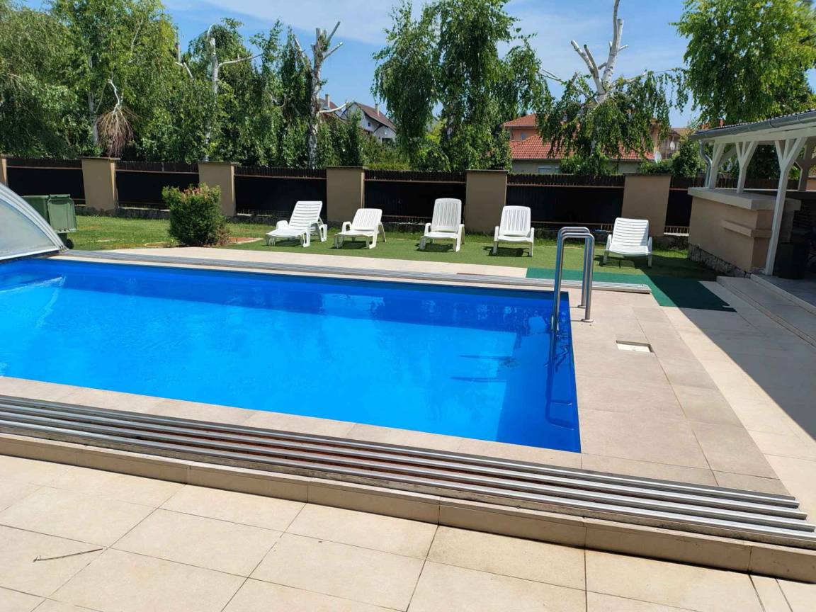 250 M² Casa ∙ 7 Camere Da Letto ∙ 14 Ospiti - Siófok