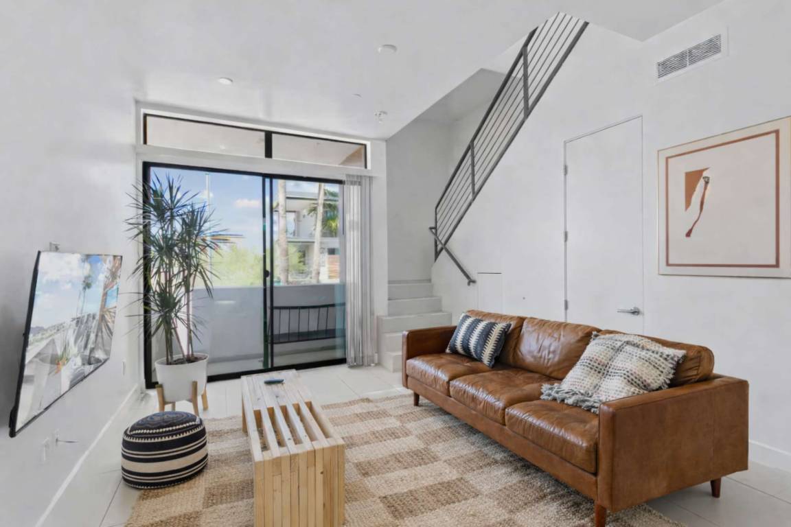 Apartment ∙ 1 Bedroom ∙ 2 Guests - Scottsdale, AZ