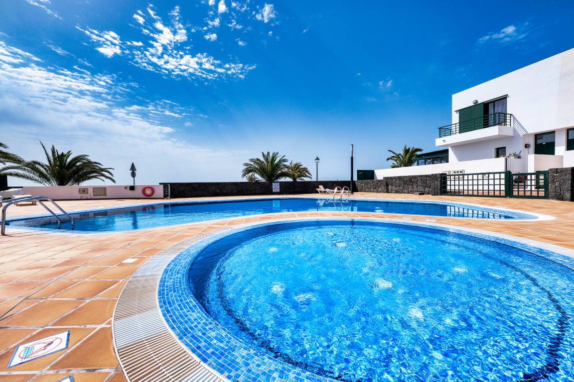 55 M² House ∙ 1 Bedroom ∙ 2 Guests - Costa Teguise