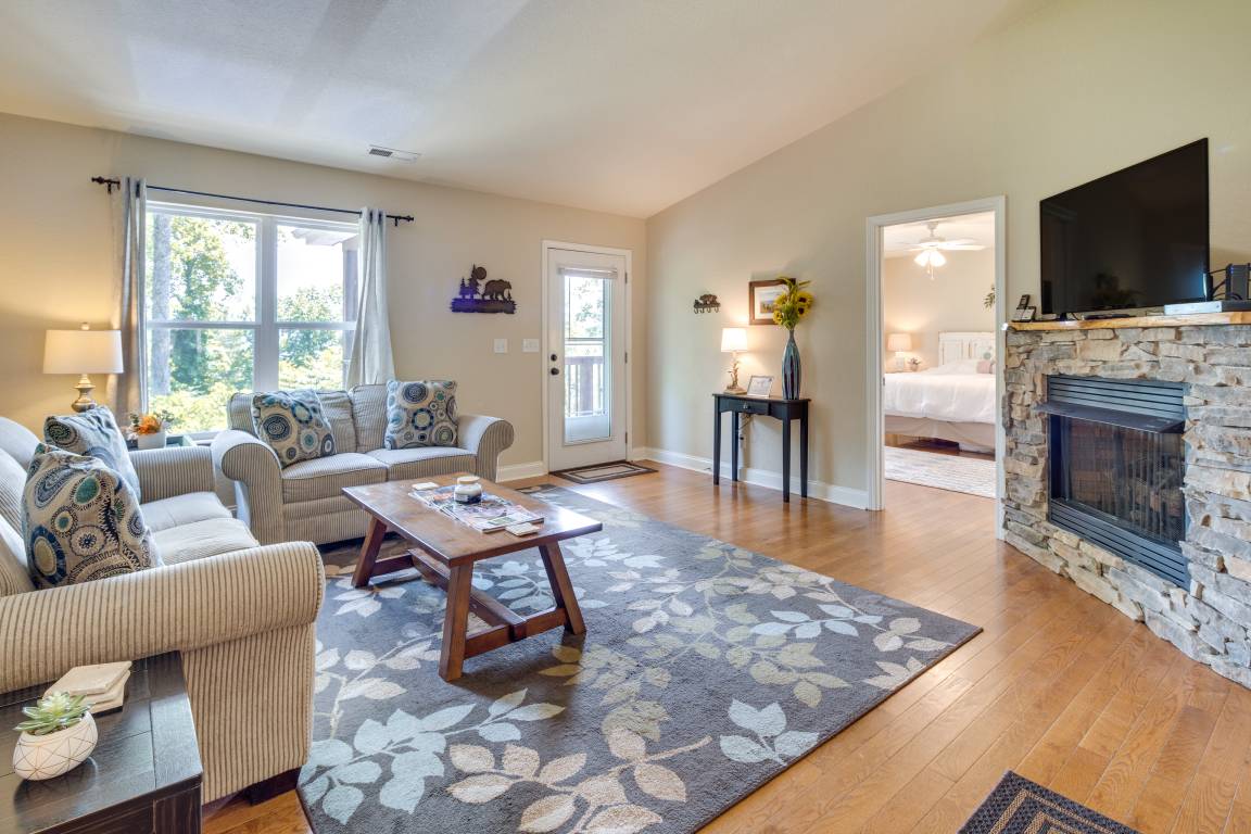 204 M² House ∙ 3 Bedrooms ∙ 6 Guests - Swannanoa, NC